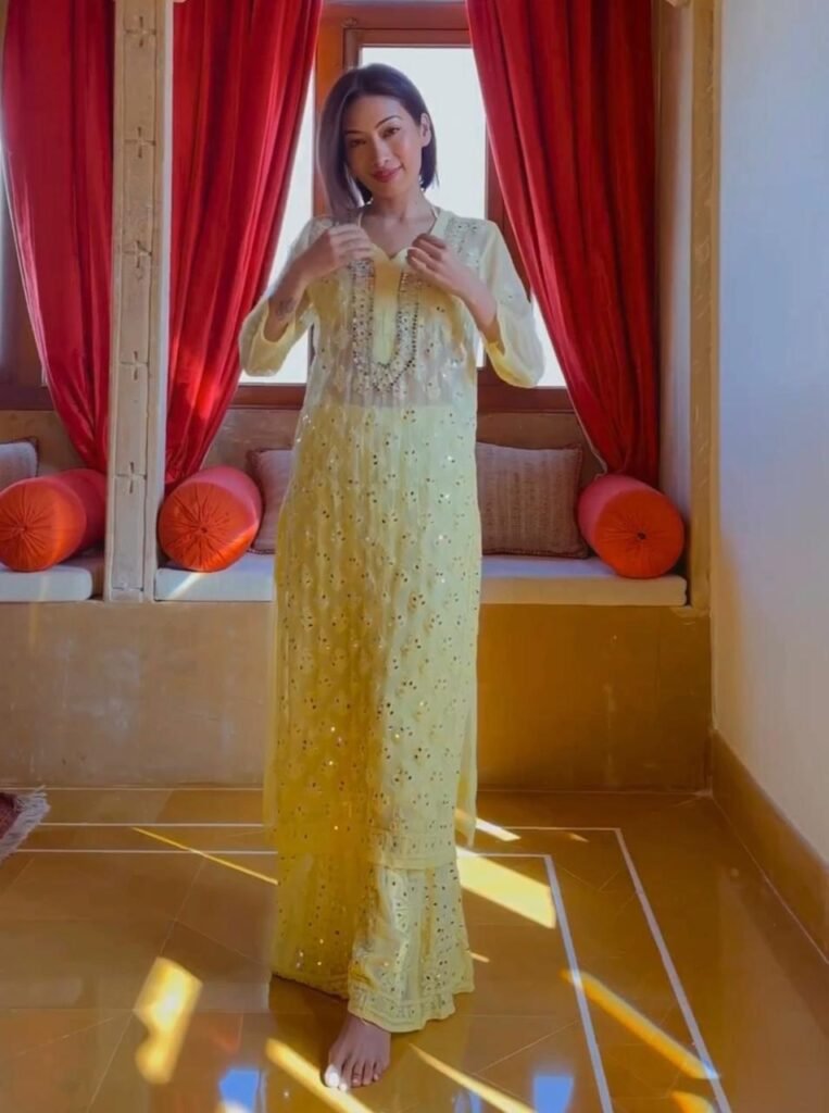 ISHA BORAH MIRROR WORK SHARARA SET – Everything Abt Clothes